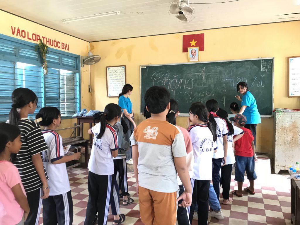 400 primary school students learn to protect learning environment ...