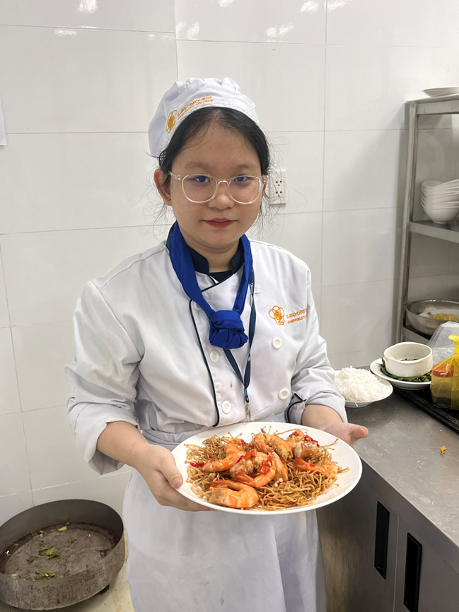 Kim Yen’s Story: "Your words of encouragement are what drive me forward" - Saigon Children’s ...
